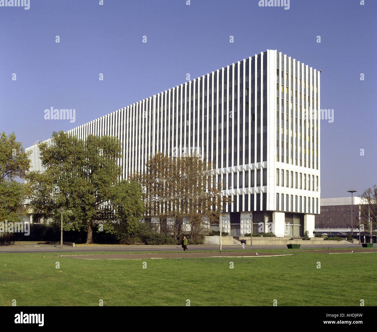 1980s buildings architecture hi-res stock photography and images - Alamy