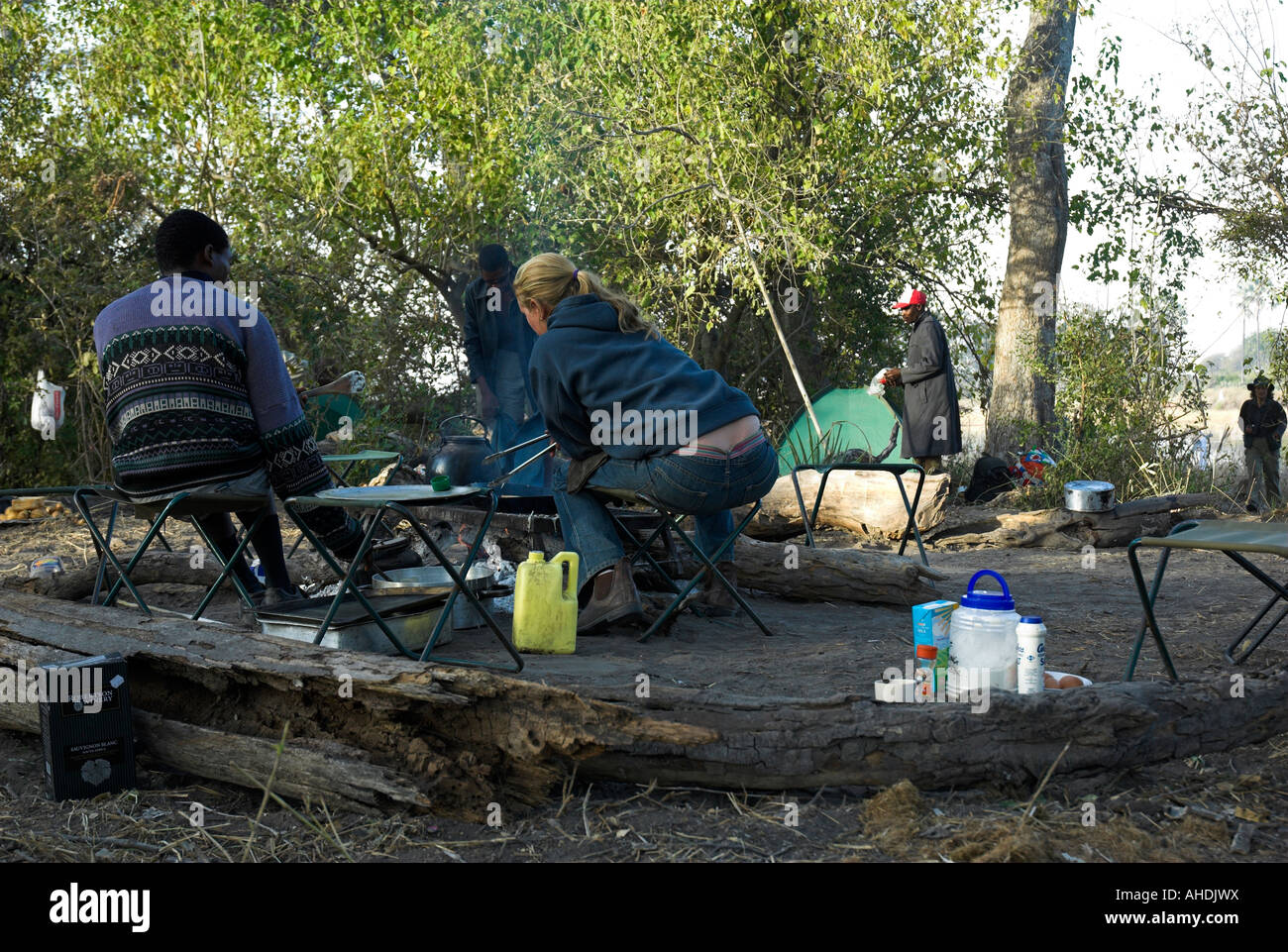 Cooking around the campfire in the bush of the Okavango Delta, Botswana ...