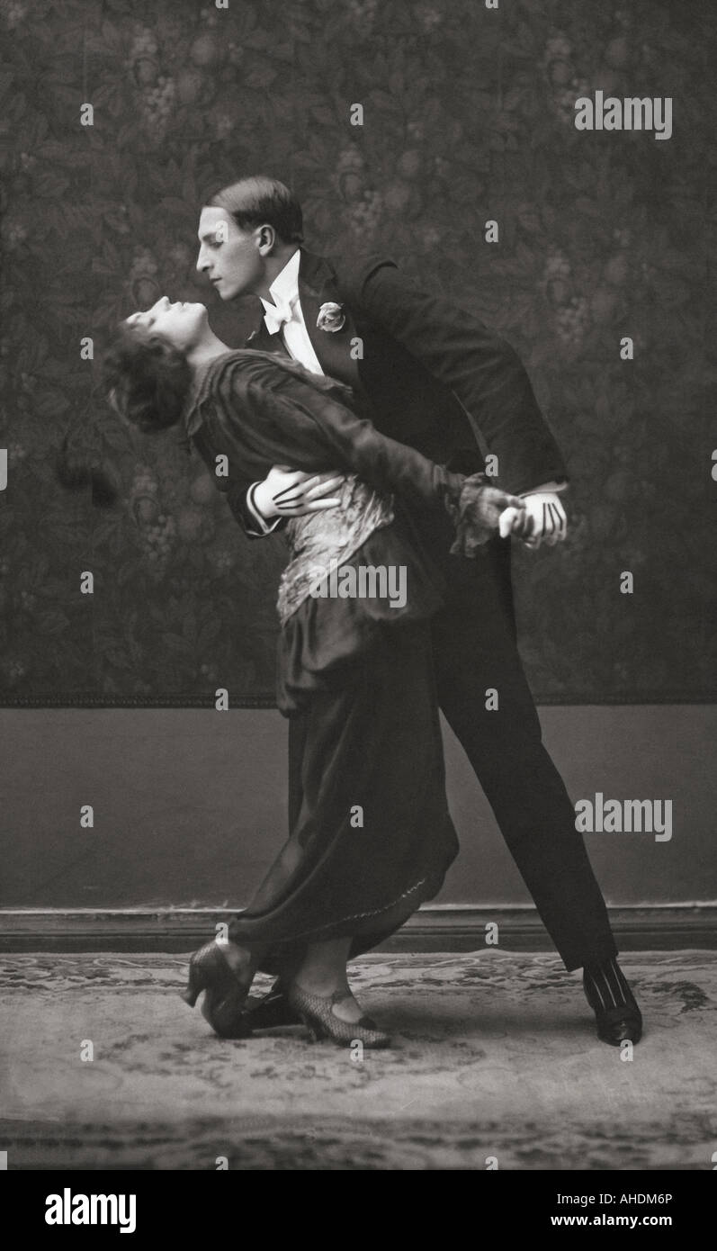 Couples De Danseurs Des Années 1920