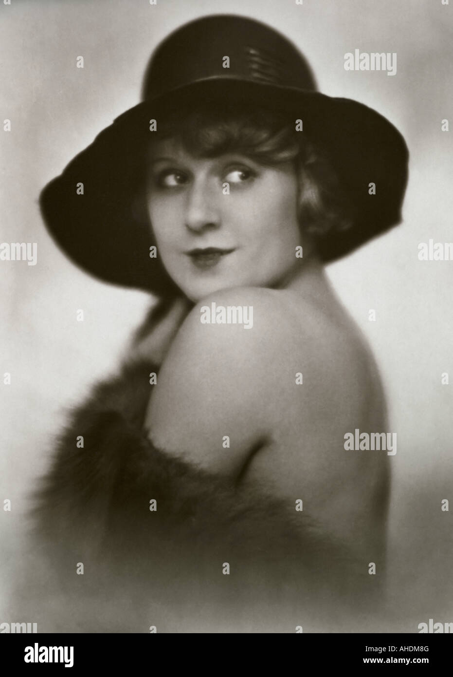 people, woman, portrait, 1920s Stock Photo - Alamy