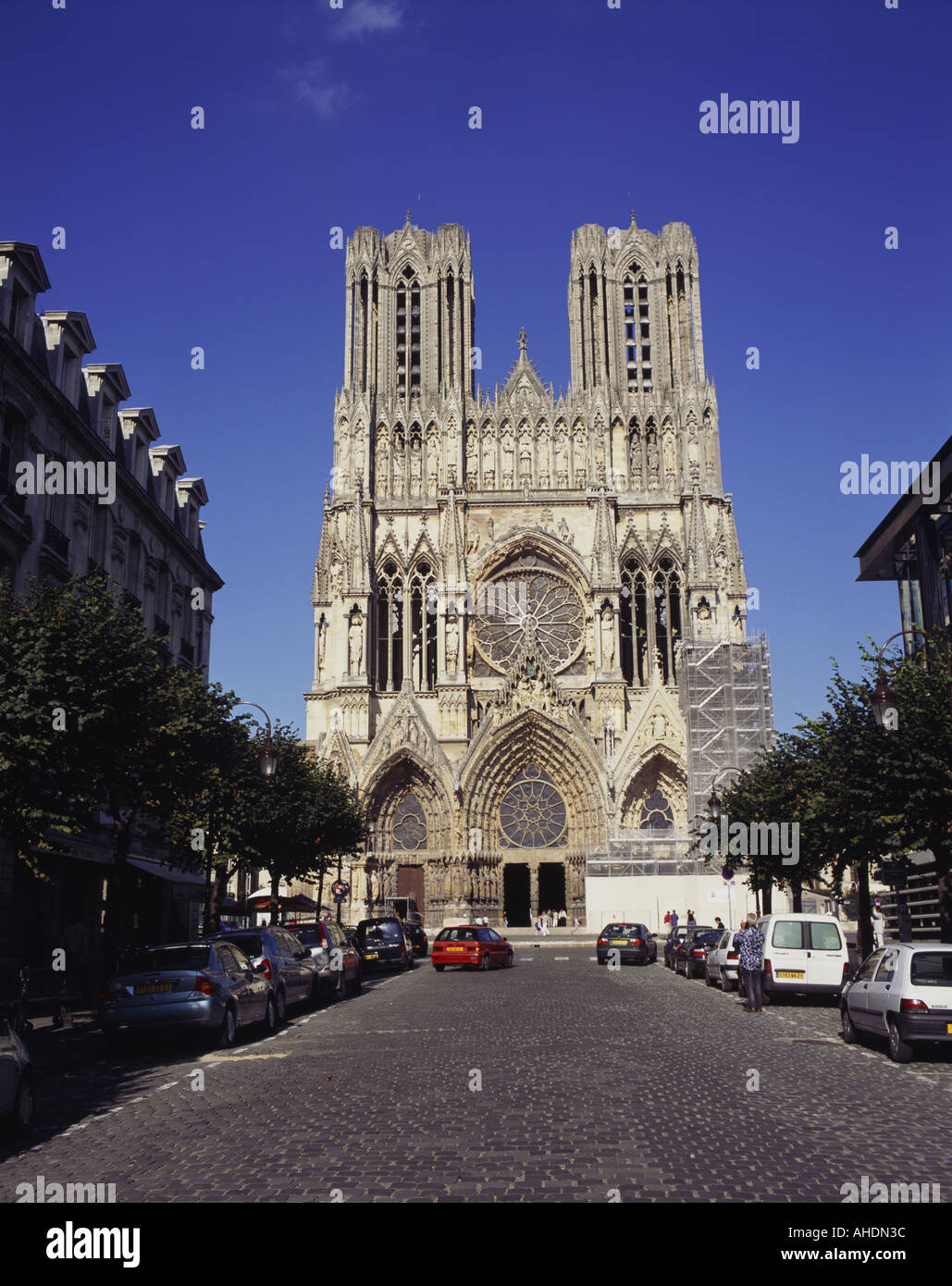 Rheims france hi-res stock photography and images - Alamy