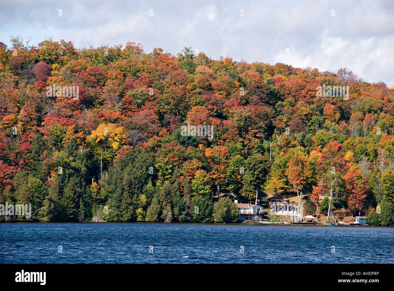 Cottaging hi-res stock photography and images - Alamy