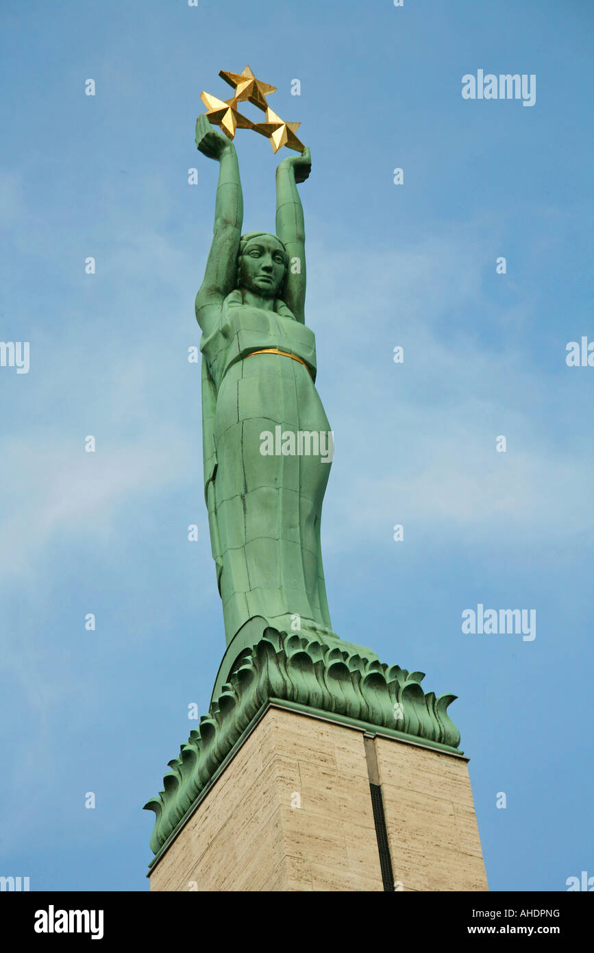 freedom monument liberty statue riga latvia tourist Stock Photo - Alamy
