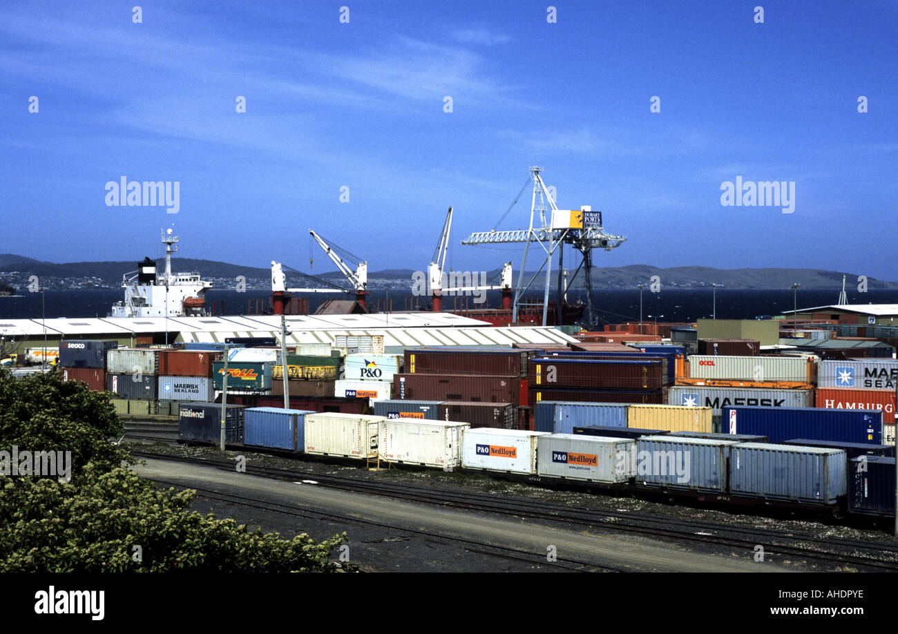 Maersk rail freight containers hi-res stock photography and images - Alamy
