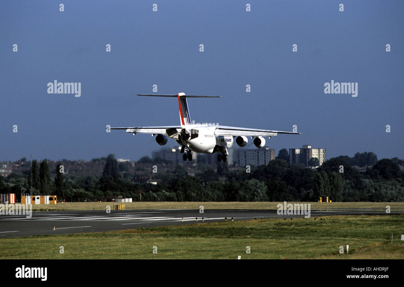 Air france cityjet bae 146 hi-res stock photography and images - Alamy