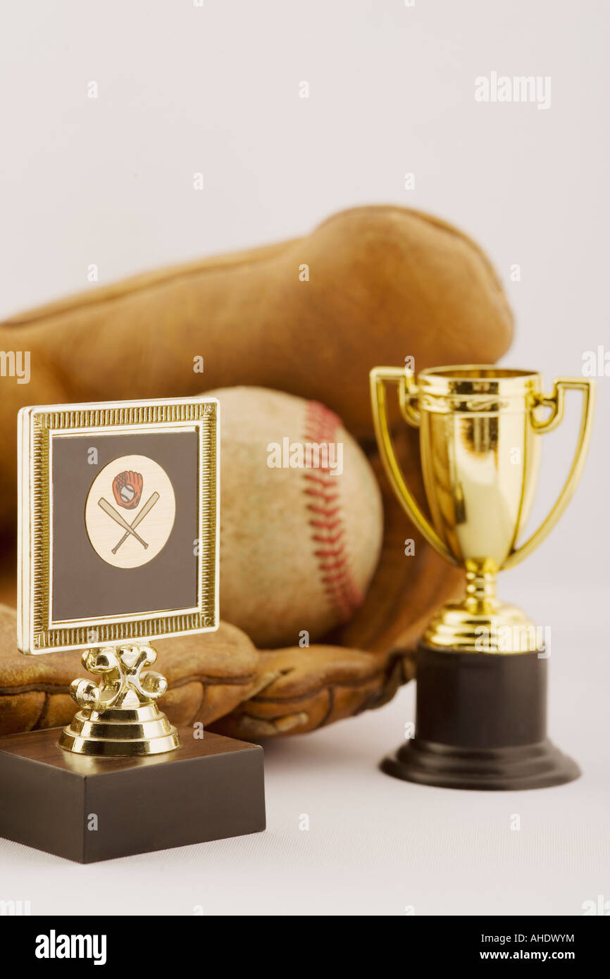 Achievement trophies hi-res stock photography and images - Alamy