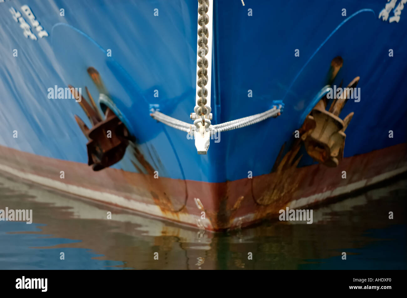 Front view of a ships bow in calm water Stock Photo - Alamy