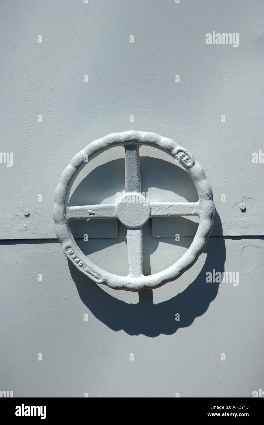 White deck hatch on ship turning lock Stock Photo - Alamy