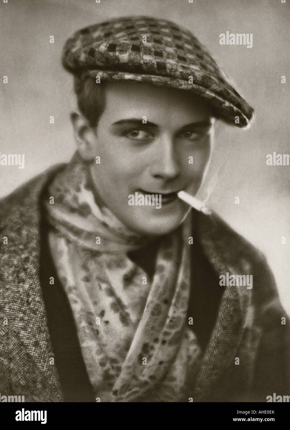 people, man, portrait, 1920s, 20s, 20th century Stock Photo - Alamy