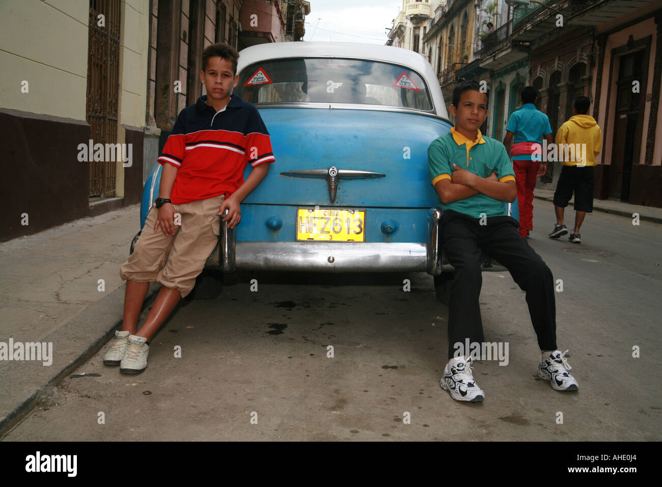 Retro child cuba hi-res stock photography and images - Alamy