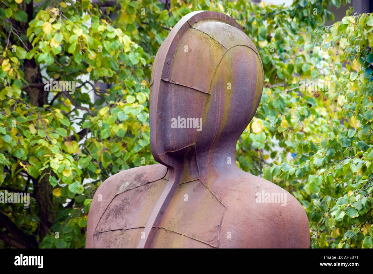 Birmingham iron man statue hi-res stock photography and images - Alamy