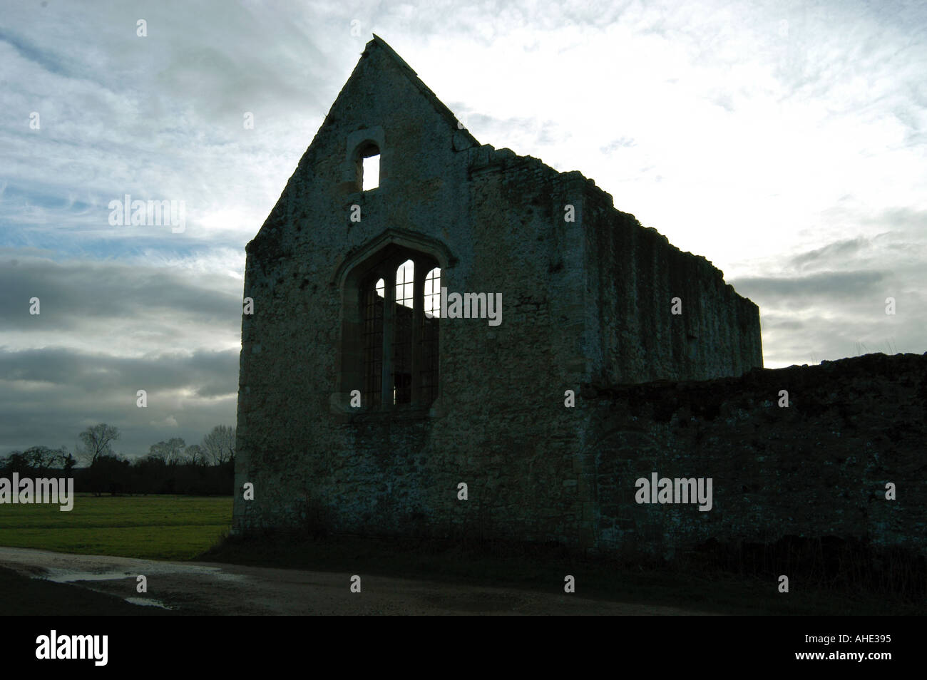 Godstow nunnery hi-res stock photography and images - Alamy