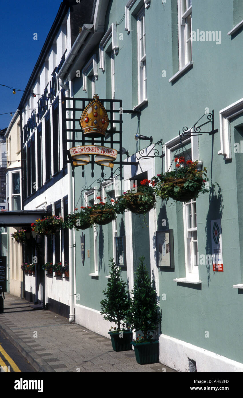 Beaumaris hotel hi-res stock photography and images - Alamy