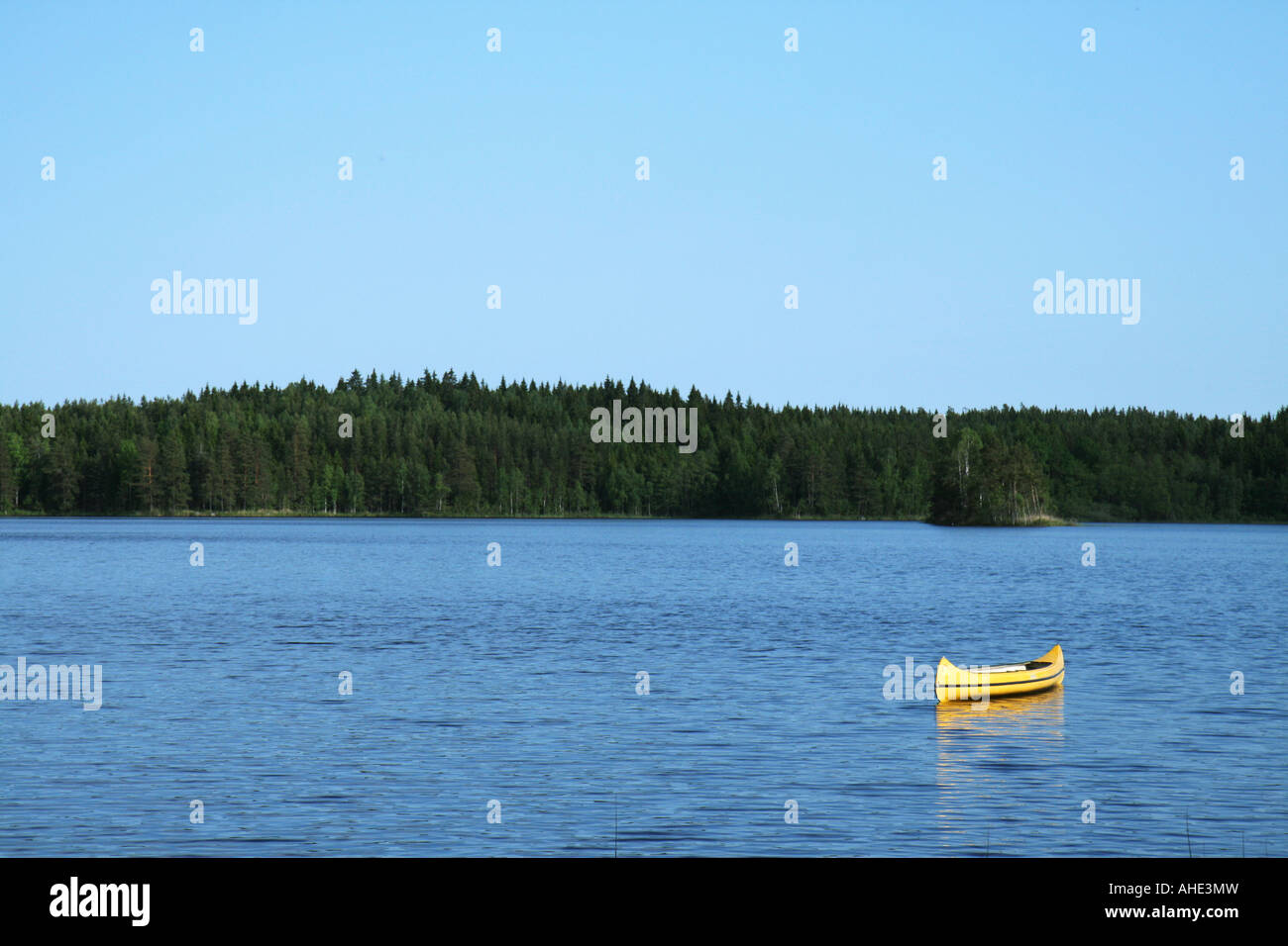 Drifting canoe hi-res stock photography and images - Alamy