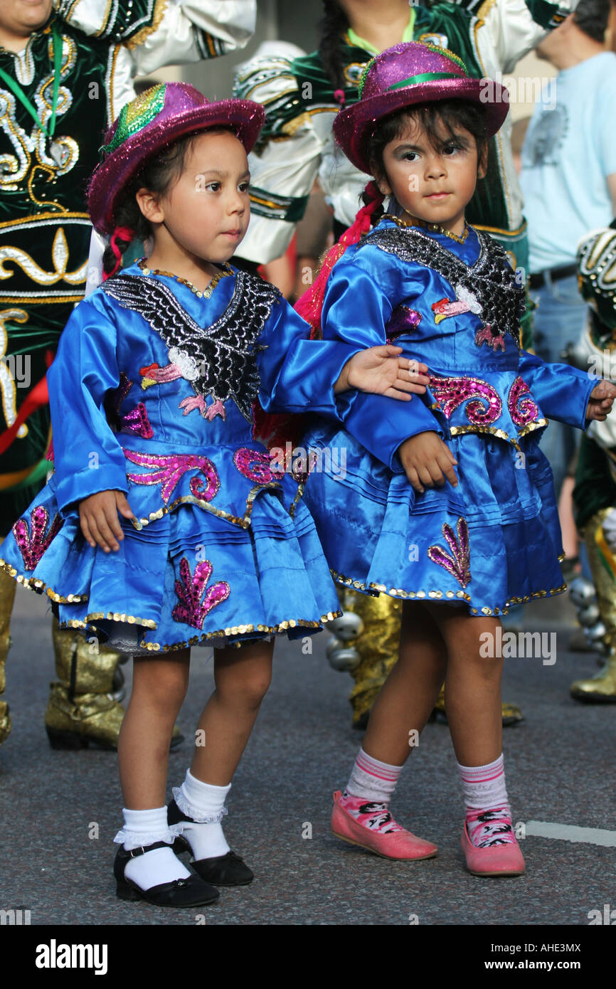 Children at carnival hi-res stock photography and images - Alamy