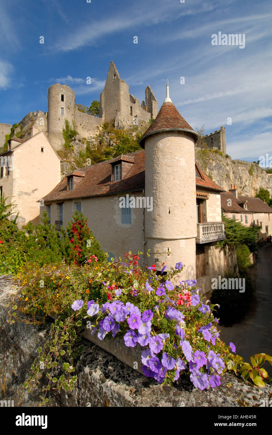 Angles sur l anglin village hi-res stock photography and images - Alamy