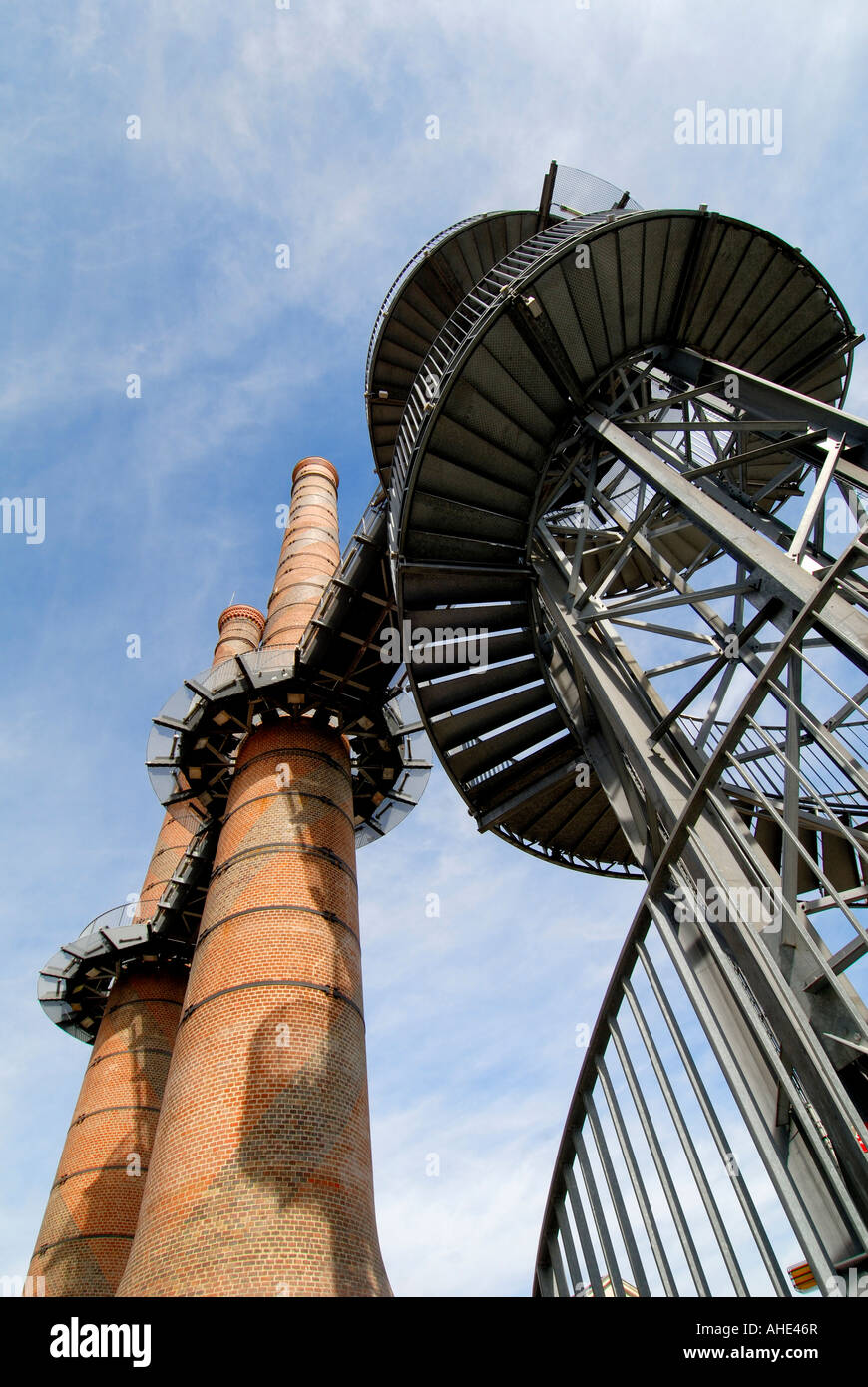 Elevated Walkway Factory High Resolution Stock Photography and Images ...