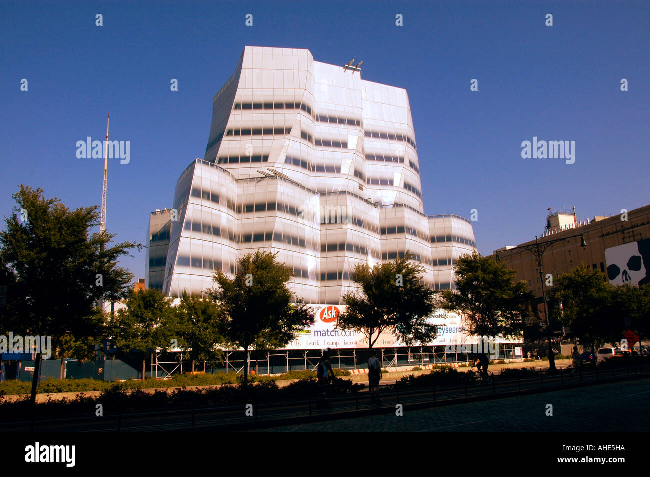 The Gehry designed IAC InterActiveCorp headquarters rises above West ...