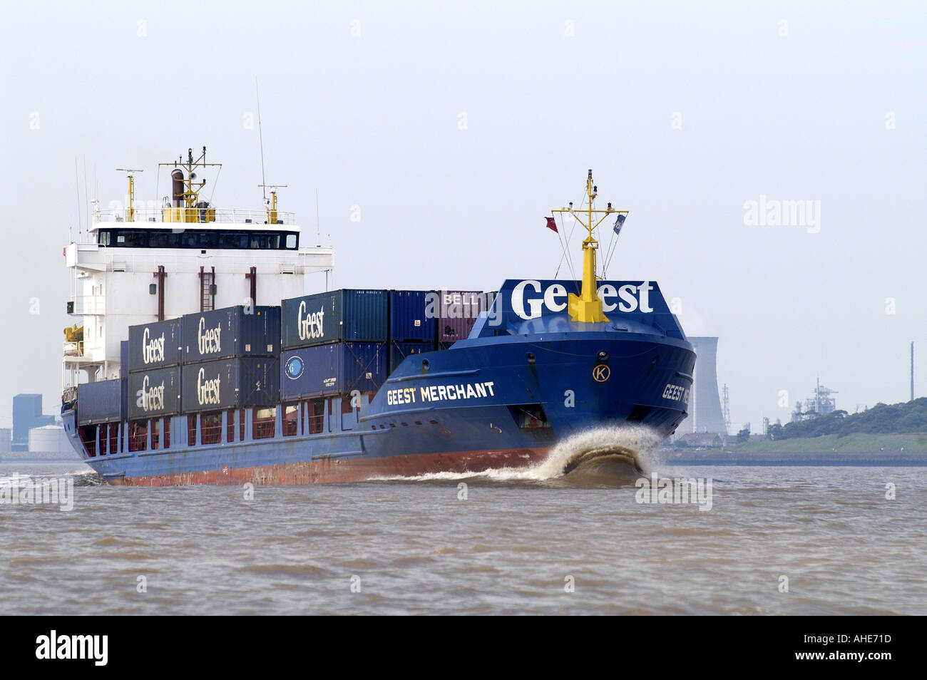 Container vessel Geest Merchant steams down the River Humber in the UK ...
