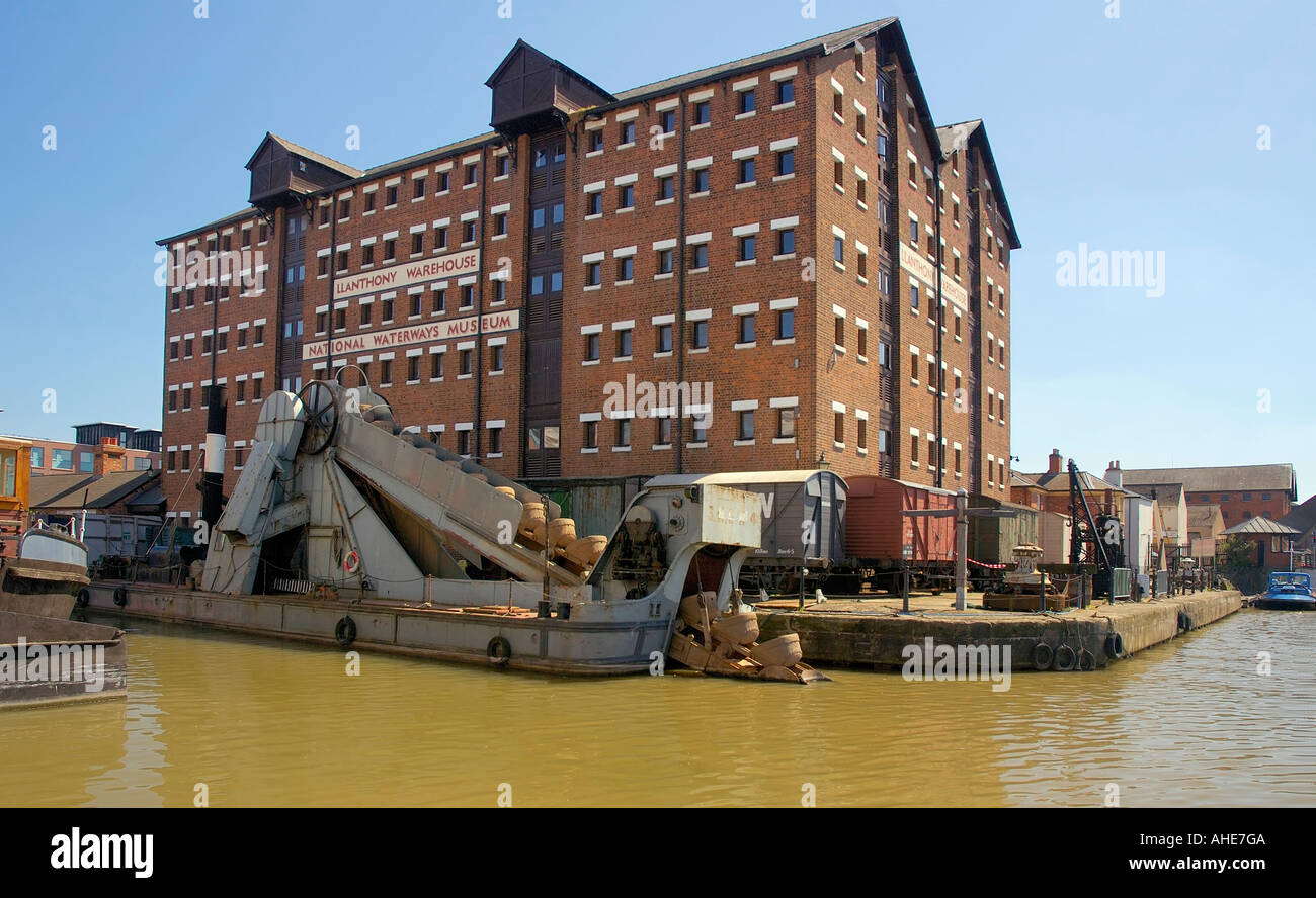 Historic dredger hi-res stock photography and images - Alamy