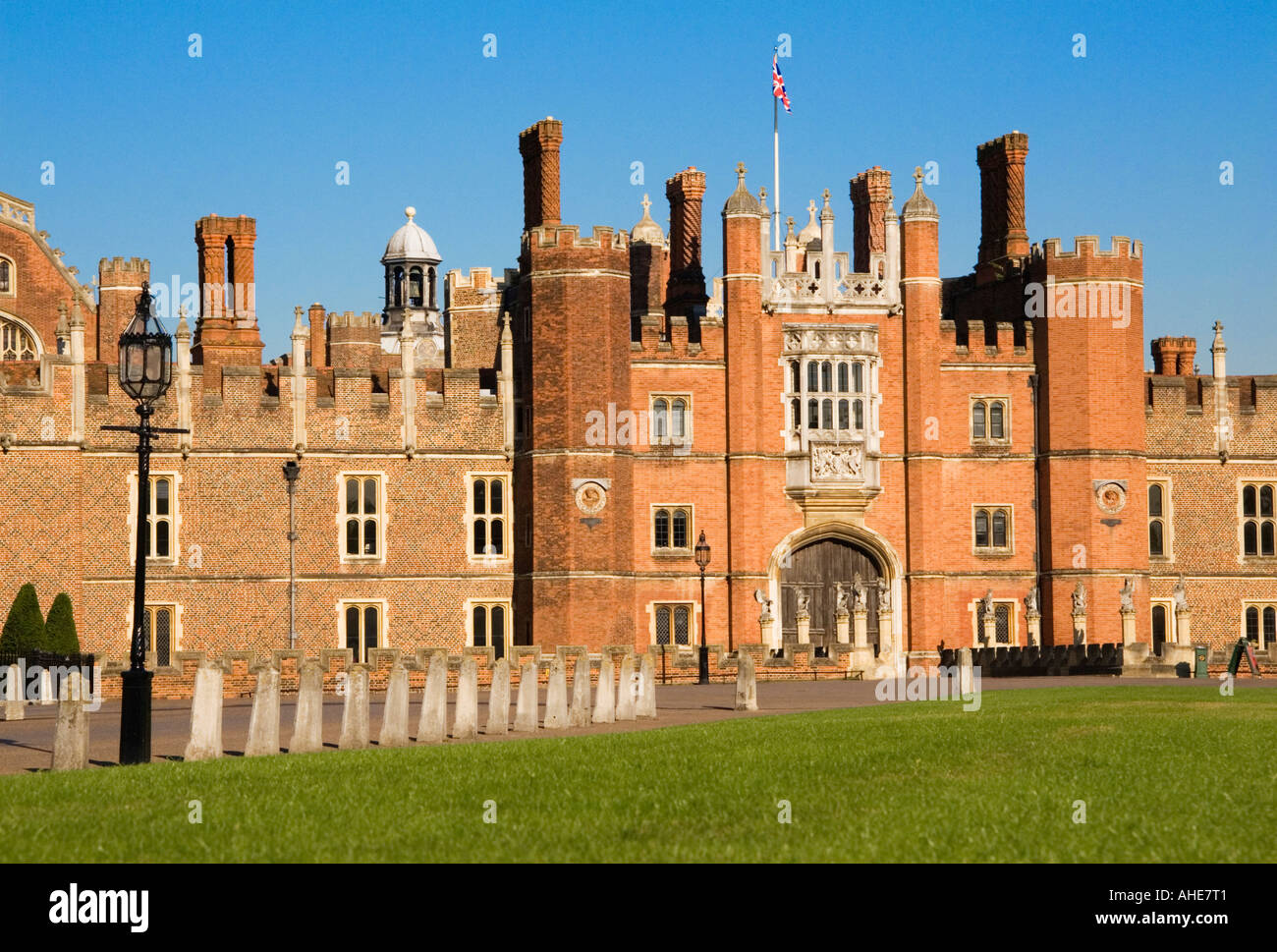 Hampton Court Palace Surrey England UK Stock Photo - Alamy