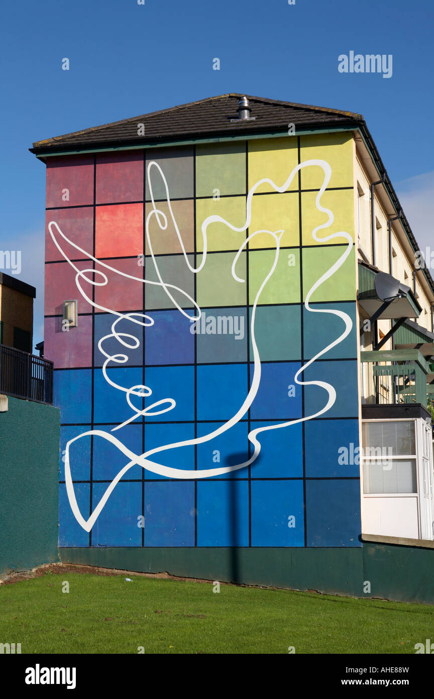 Troubles murals in derry city High Resolution Stock Photography and ...