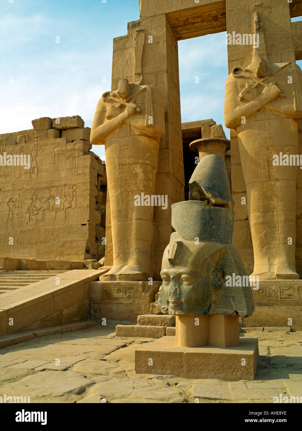 Osiris Pillars High Resolution Stock Photography and Images - Alamy
