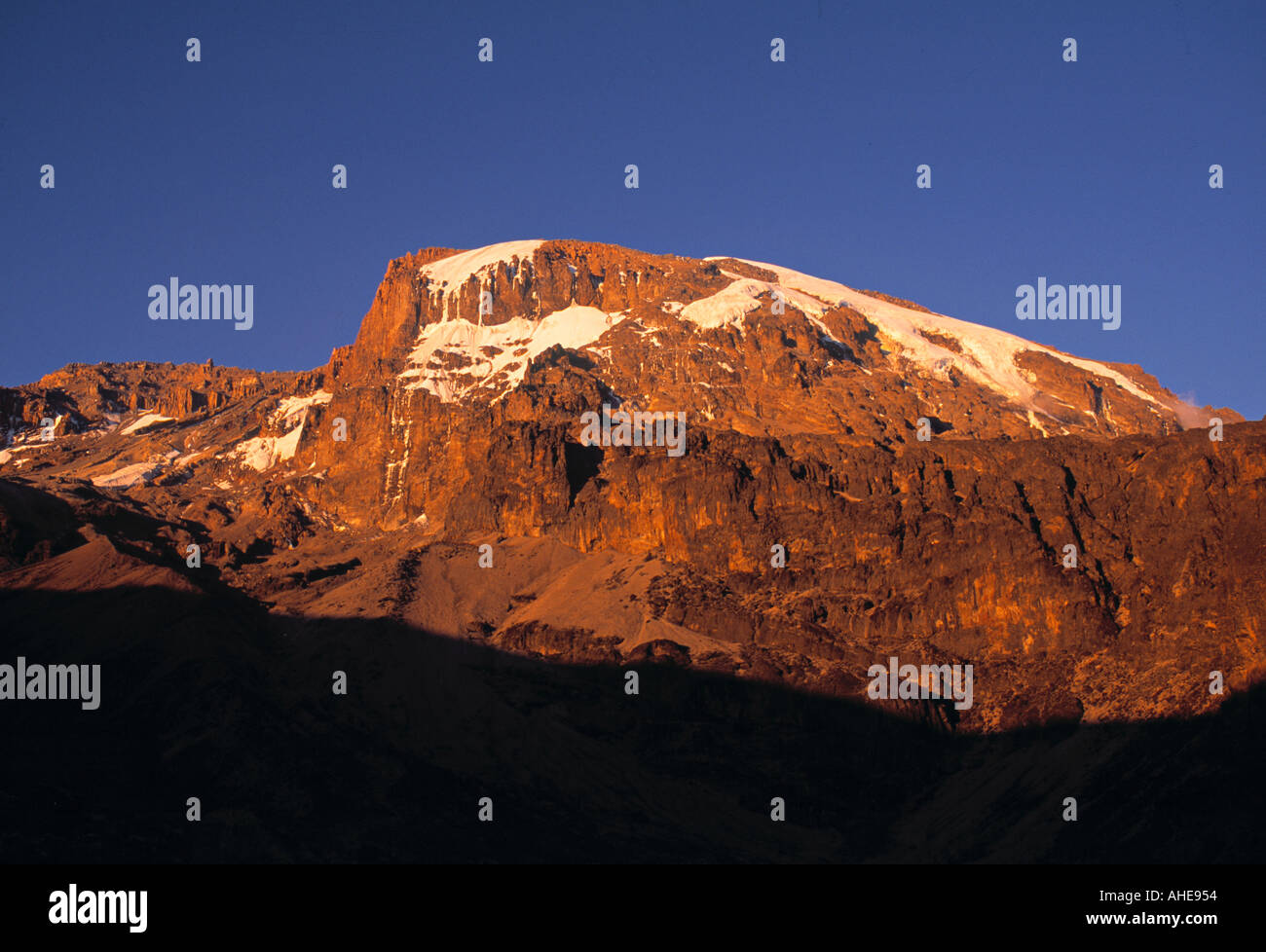 Kibo peak, Kilimanjaro, Tanzania Stock Photo - Alamy