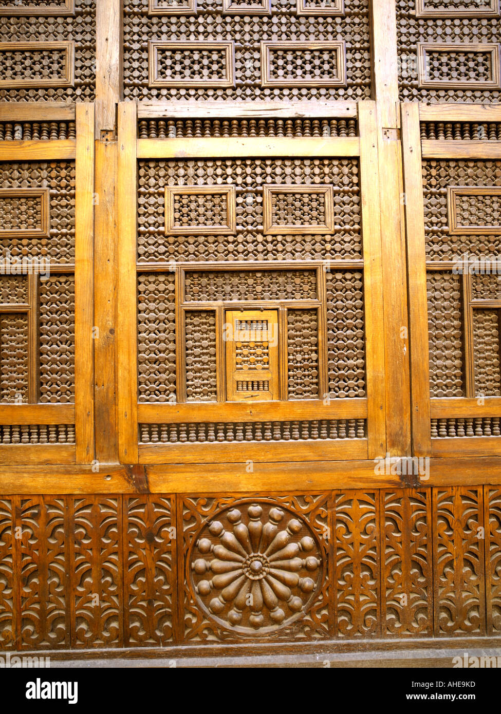 Mashrabiyya hi-res stock photography and images - Alamy