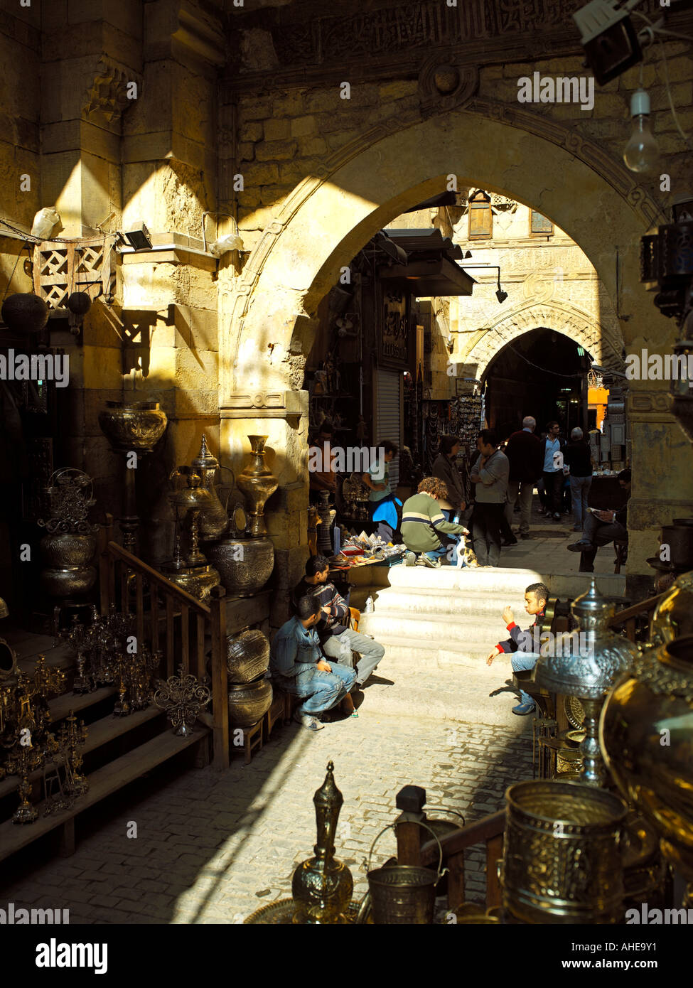 Medieval gateway in the souk of Khan al Khalili Cairo Stock Photo - Alamy