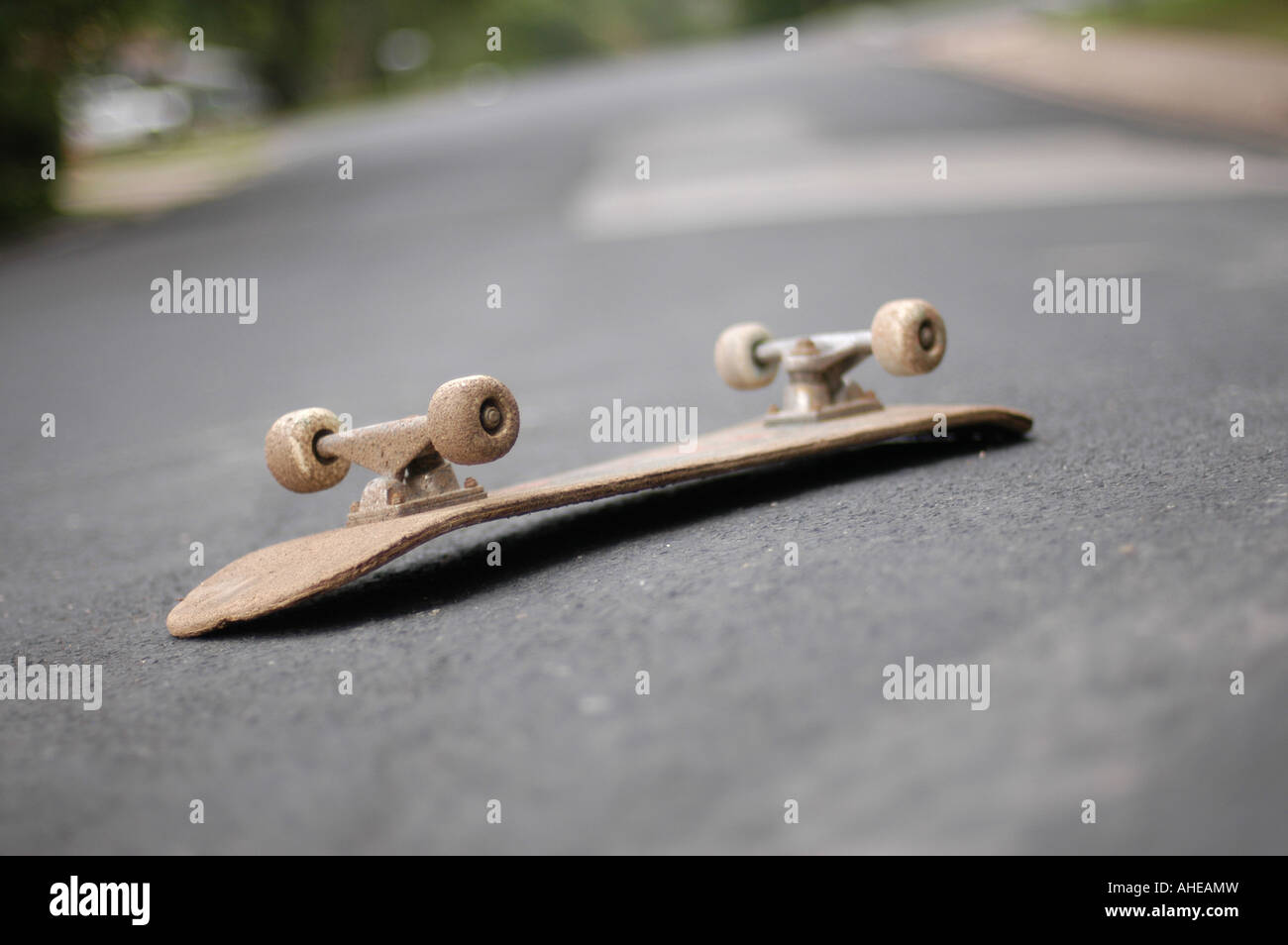 Skateboard accident hi-res stock photography and images - Alamy