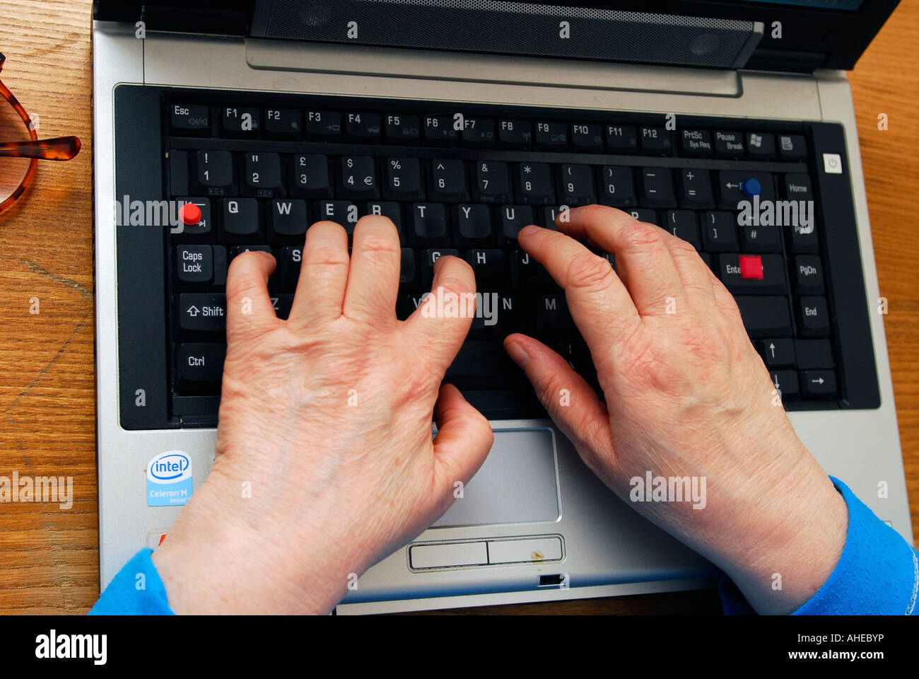 Blind typing hi-res stock photography and images - Alamy