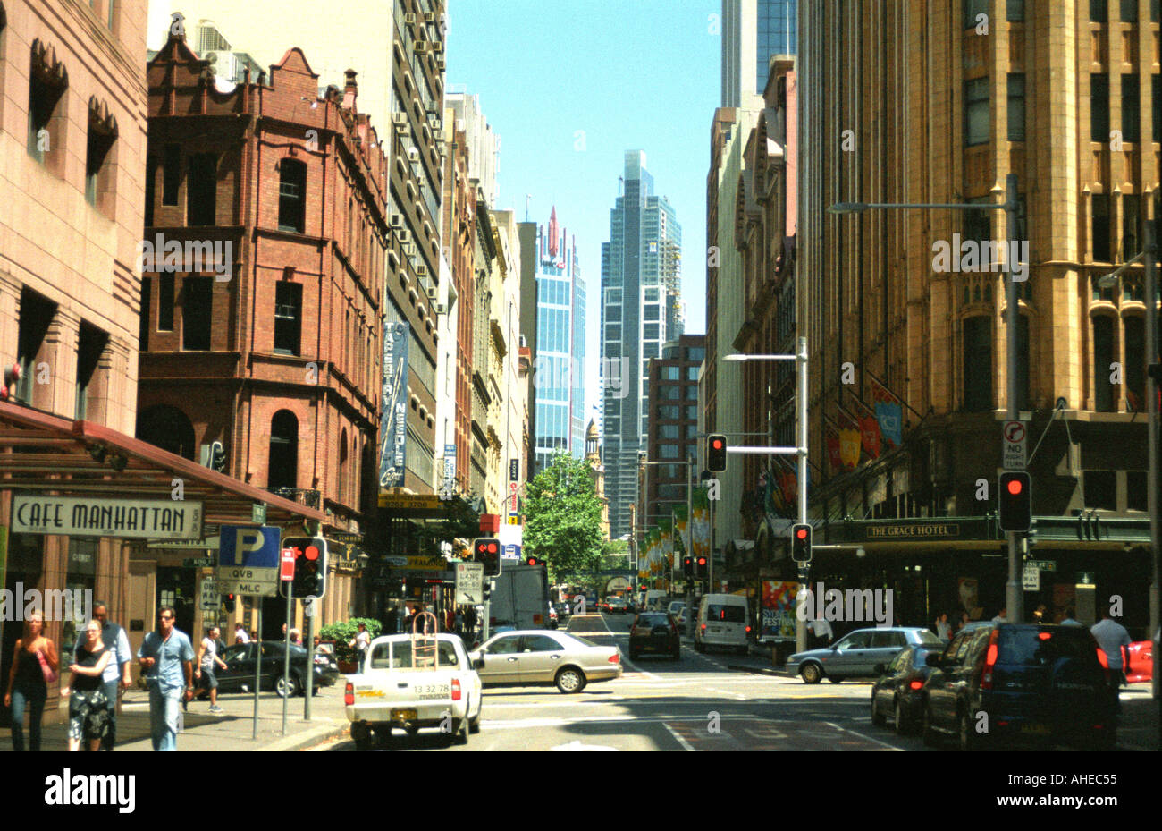 Busy and elegant York Street Sydney Australia Stock Photo - Alamy