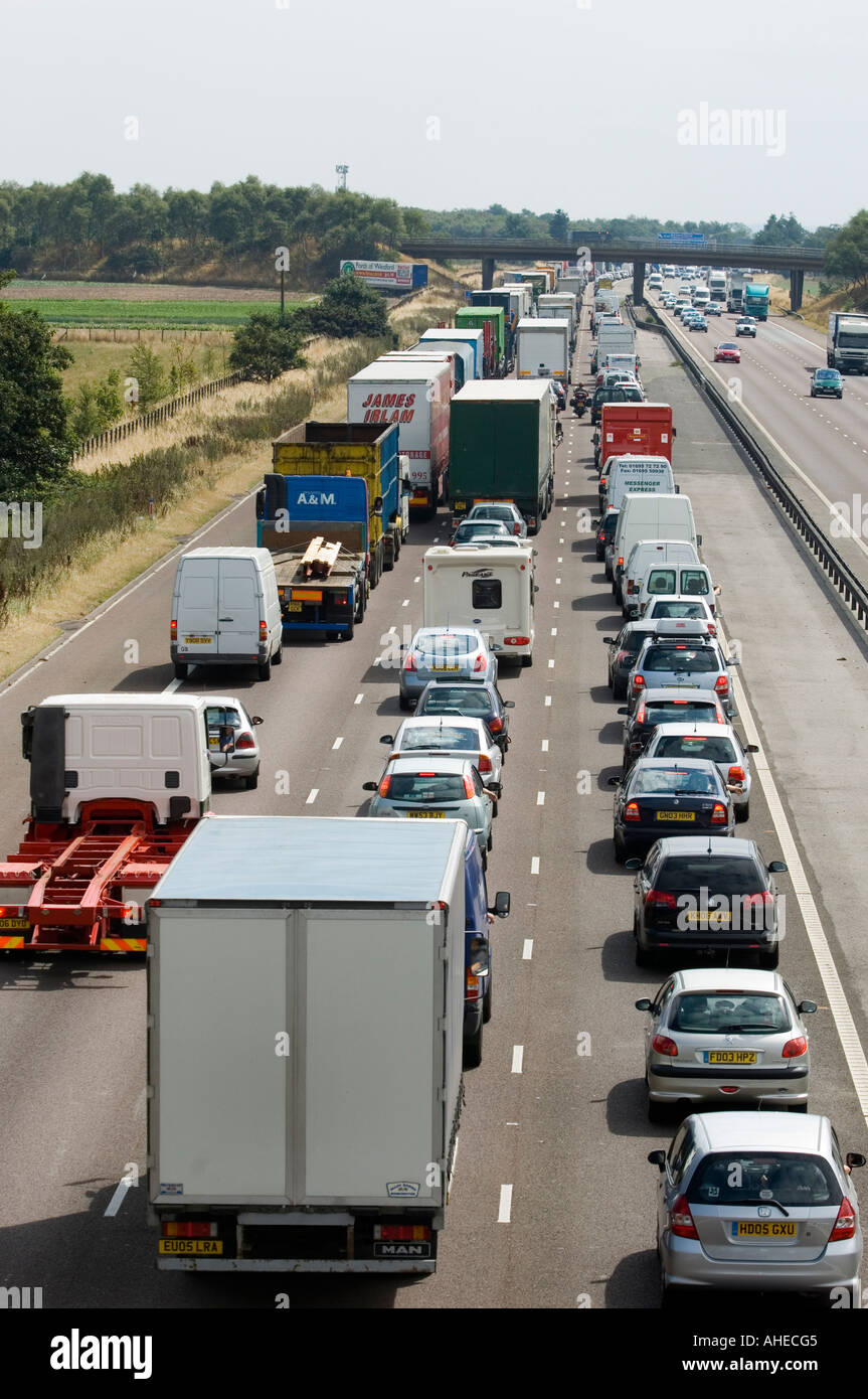 Traffic congestion on the M6 motorway in Cheshire after a lorry crash ...