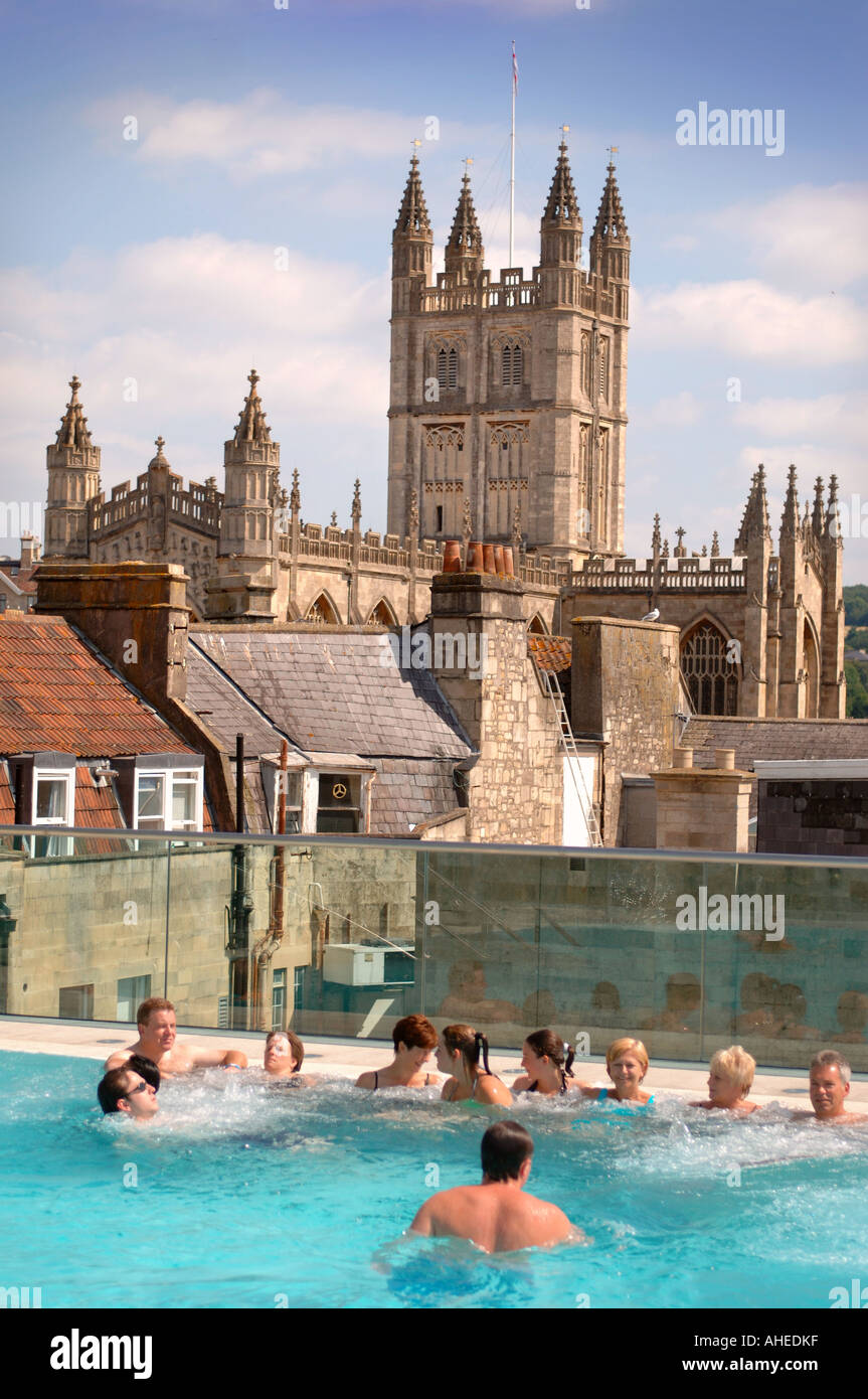 BATH ABBEY FROM THE ROOFTOP POOL OF THERMAE BATH SPA UK Stock Photo - Alamy