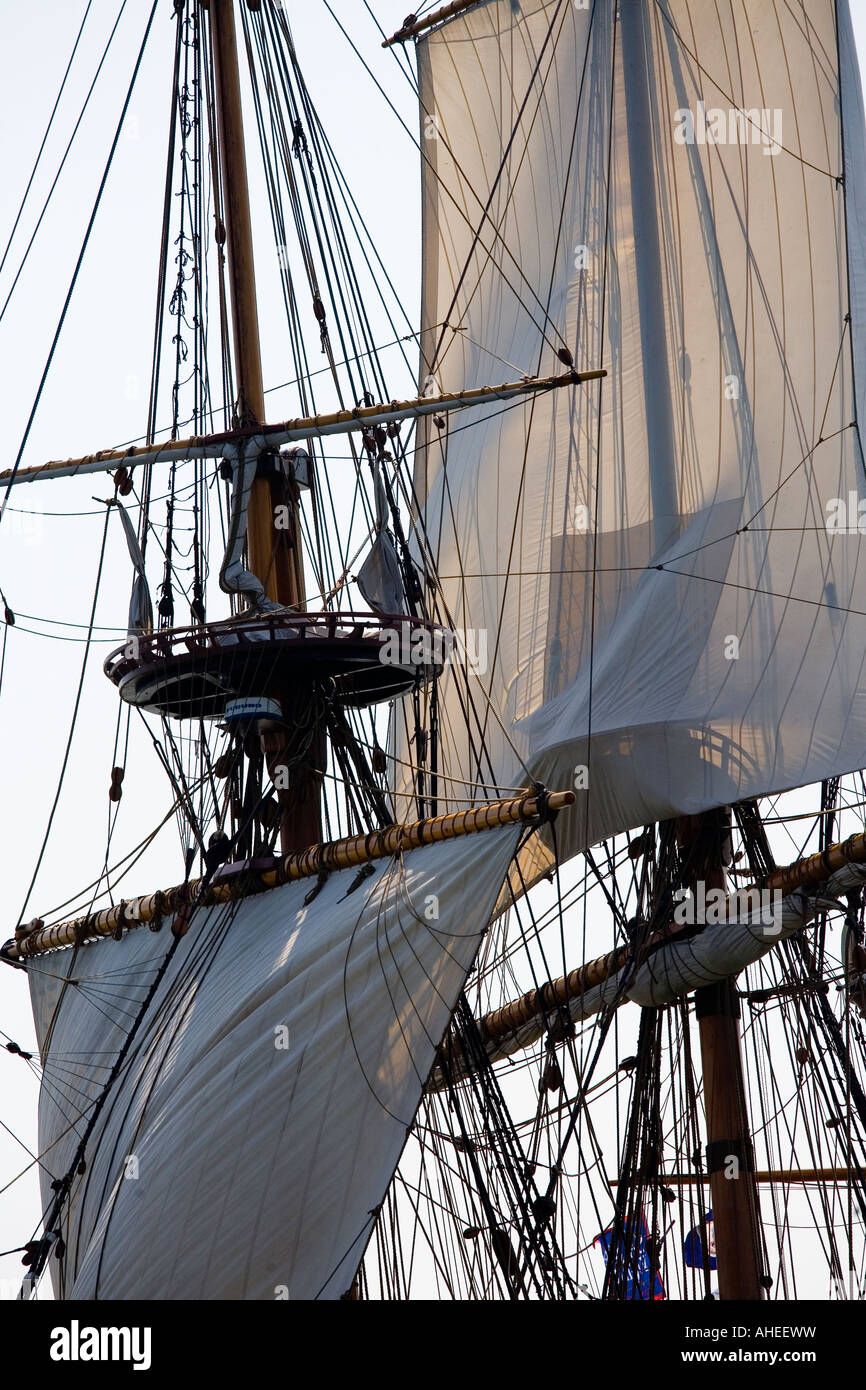 Detail of rigging, tall ship on the open ocean Stock Photo - Alamy