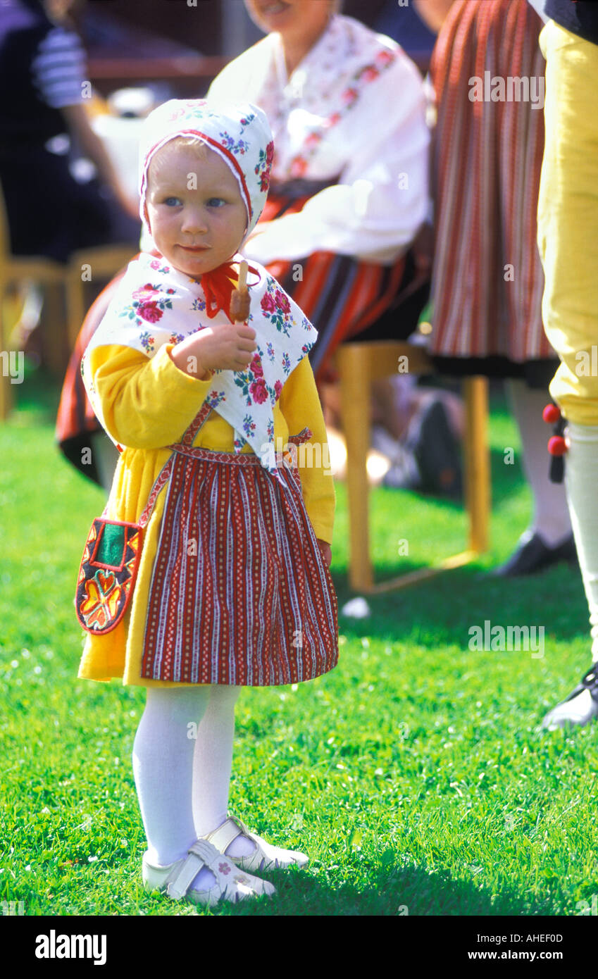 SWEDEN DALARNA LEKSAND MIDSUMMER CELEBRATION Stock Photo - Alamy