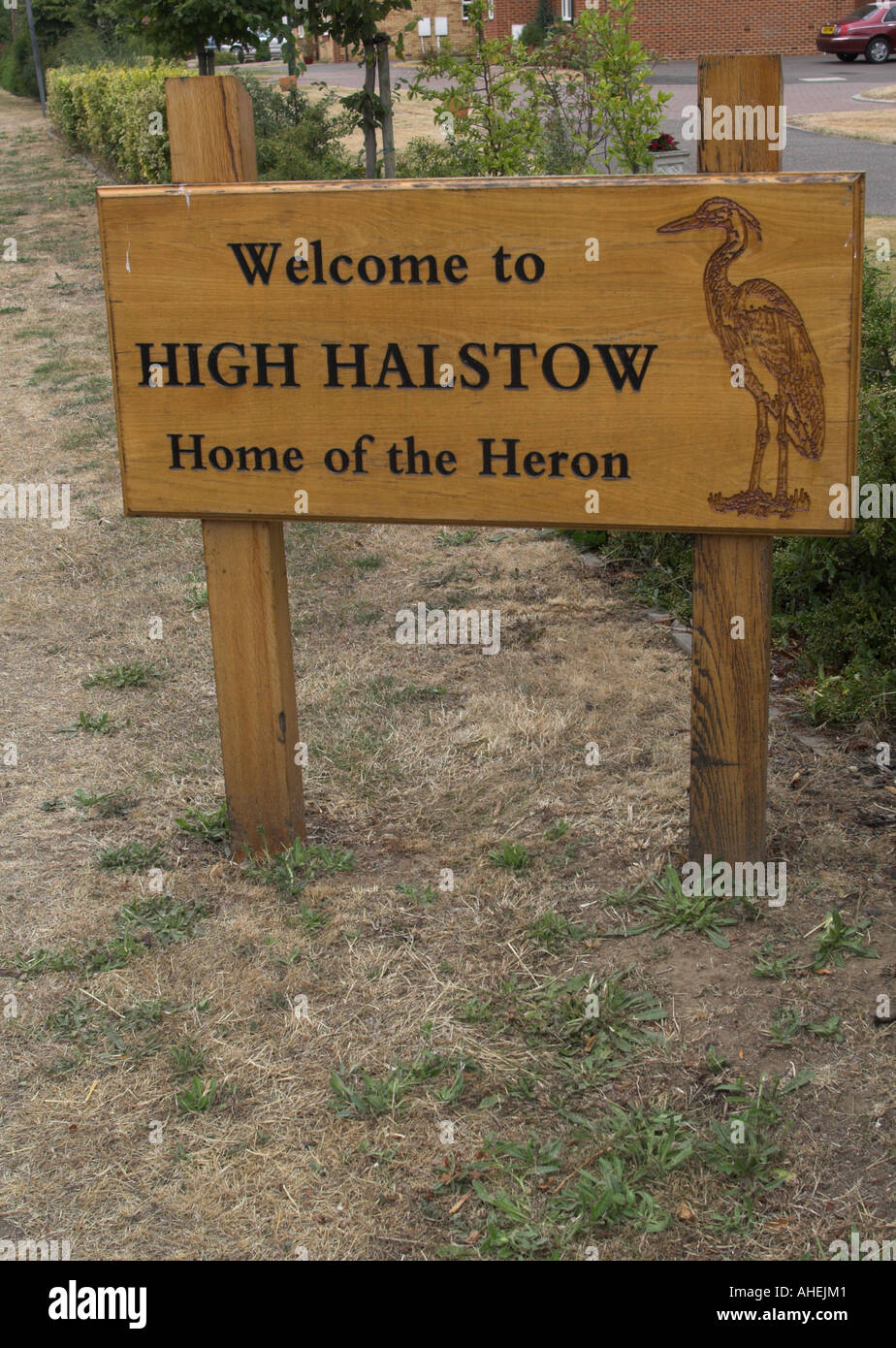 Road sign showing hill of hi-res stock photography and images - Alamy