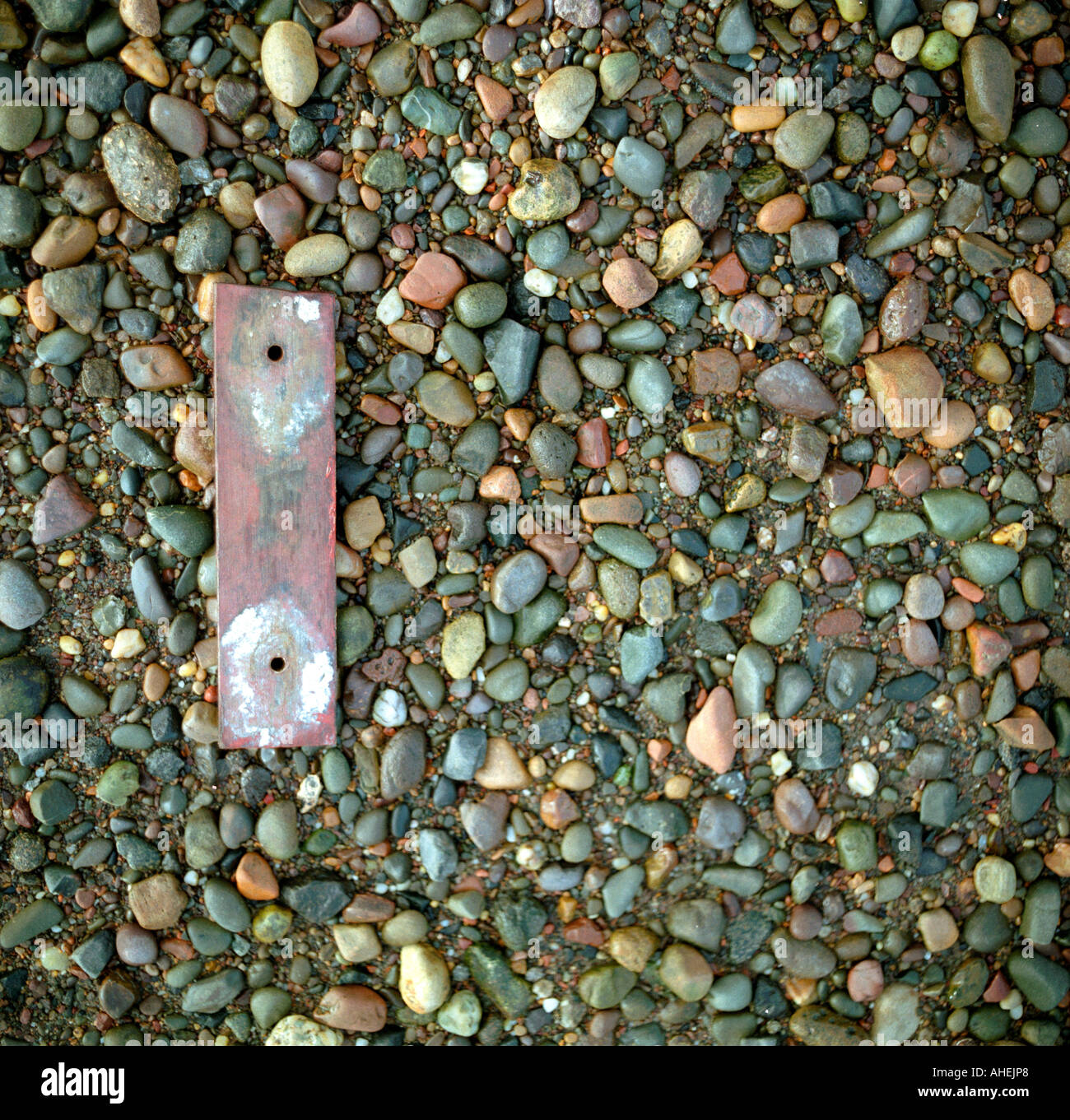 Piece wood on pebble hi-res stock photography and images - Alamy