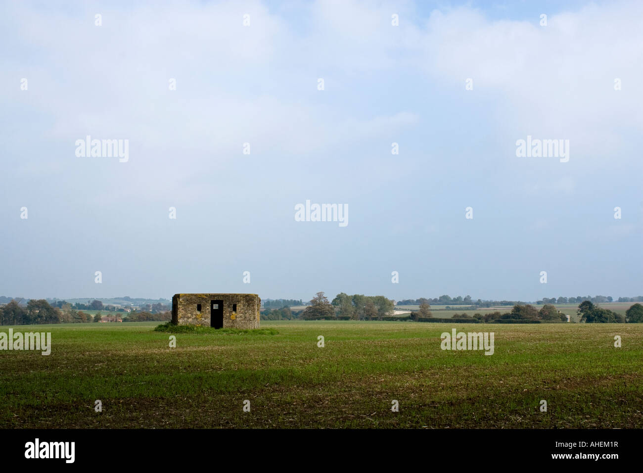 Ww2 lookout bunker hi-res stock photography and images - Alamy