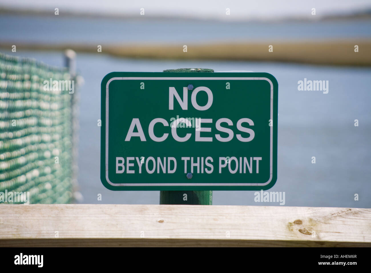 No access sign by water. No access beyond this point Stock Photo - Alamy