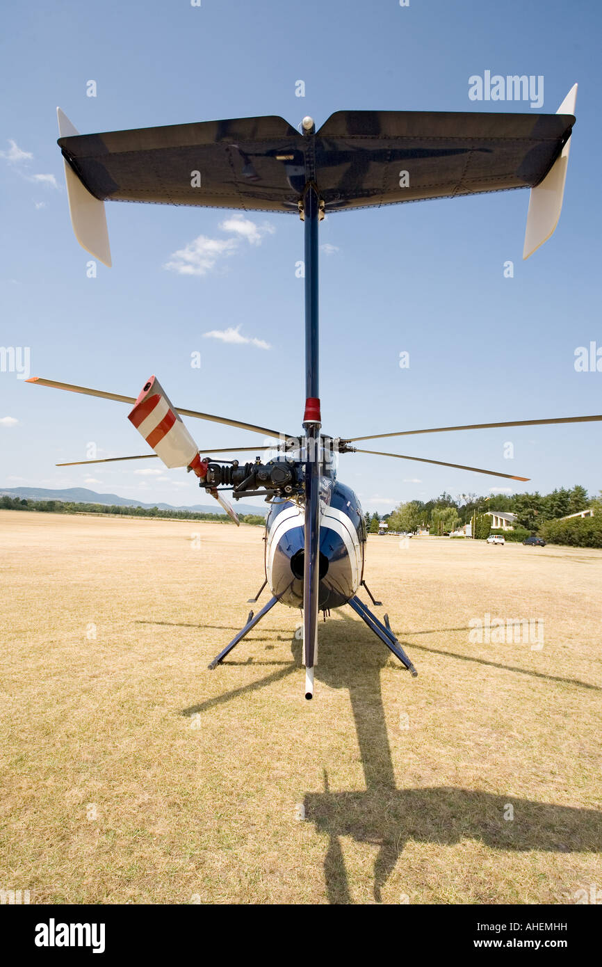 Ground aviation hi-res stock photography and images - Alamy