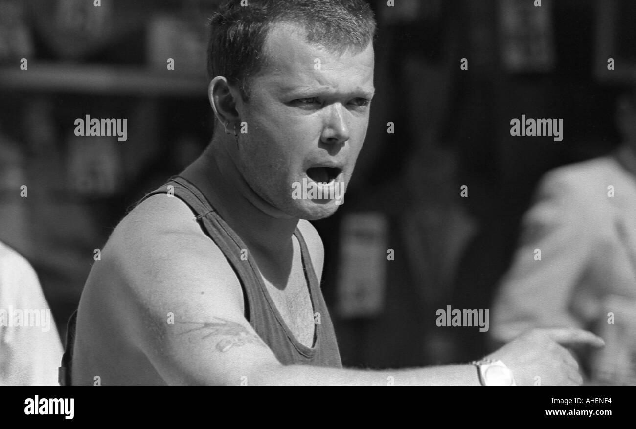 Shouting man street hi-res stock photography and images - Alamy