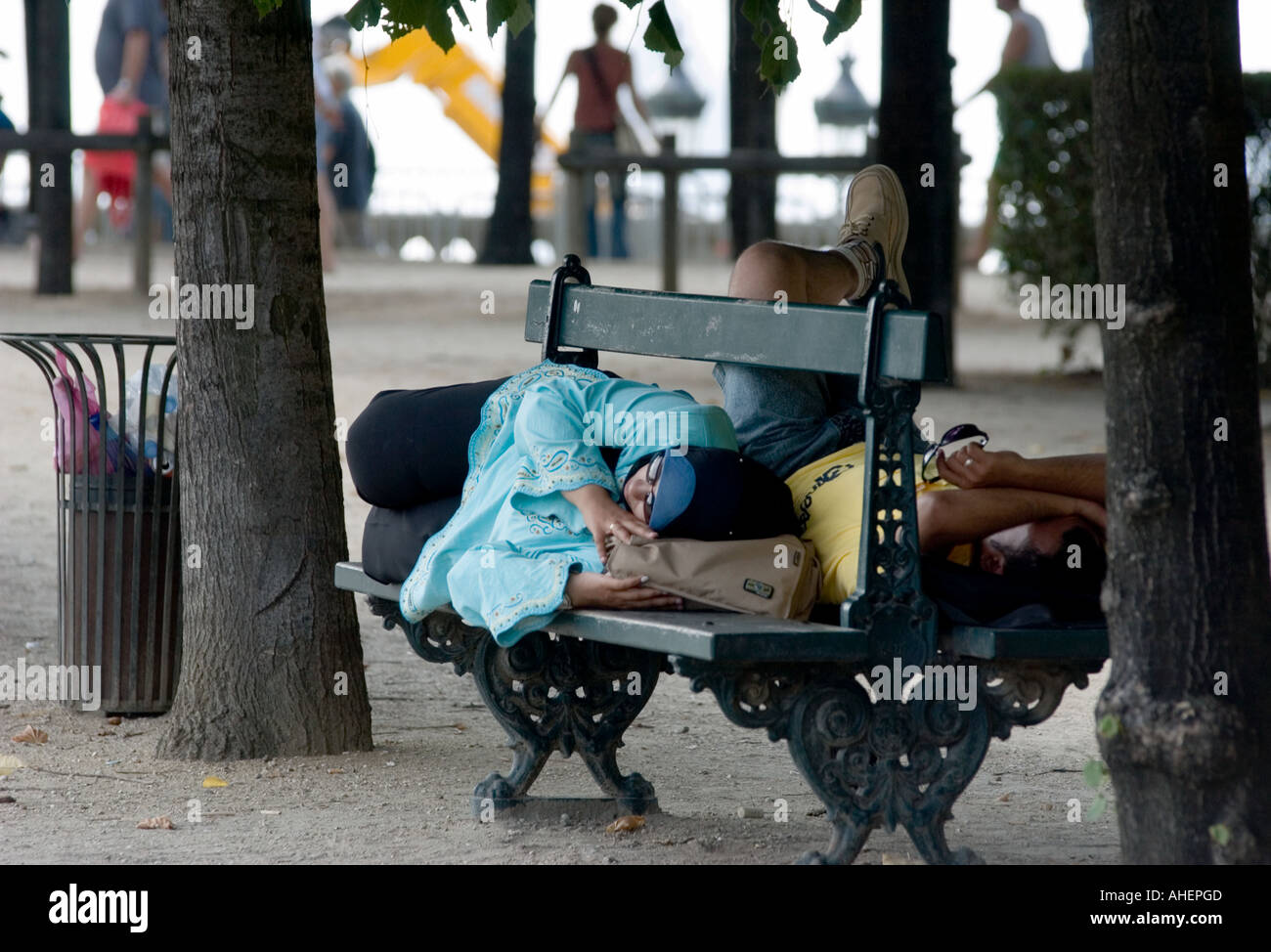 Paris muslim bench hi-res stock photography and images - Alamy