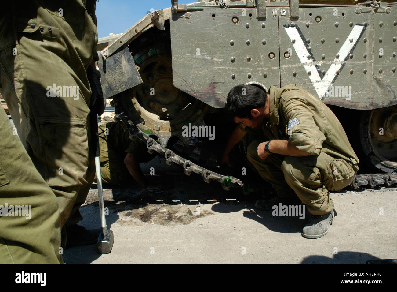 Soldiers armour hi-res stock photography and images - Alamy
