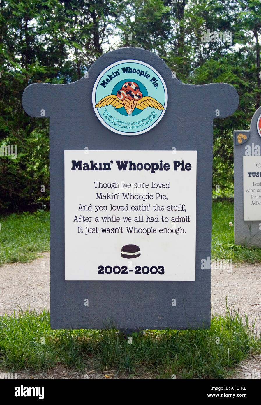 Making Woopie Pie gravestone at the Flavor Cemetery at Ben and Jerrys ...