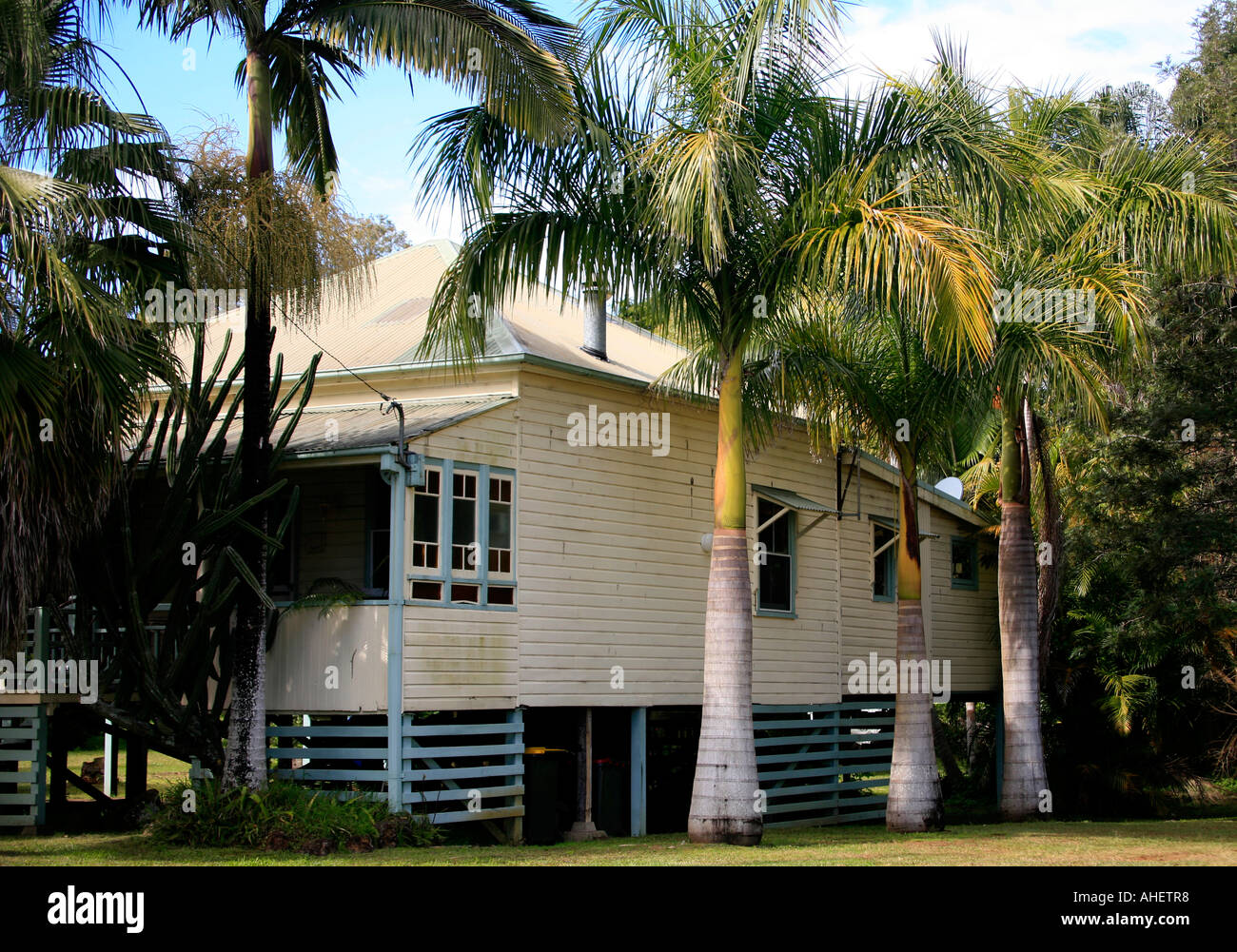 Australian housing timber hi-res stock photography and images - Alamy