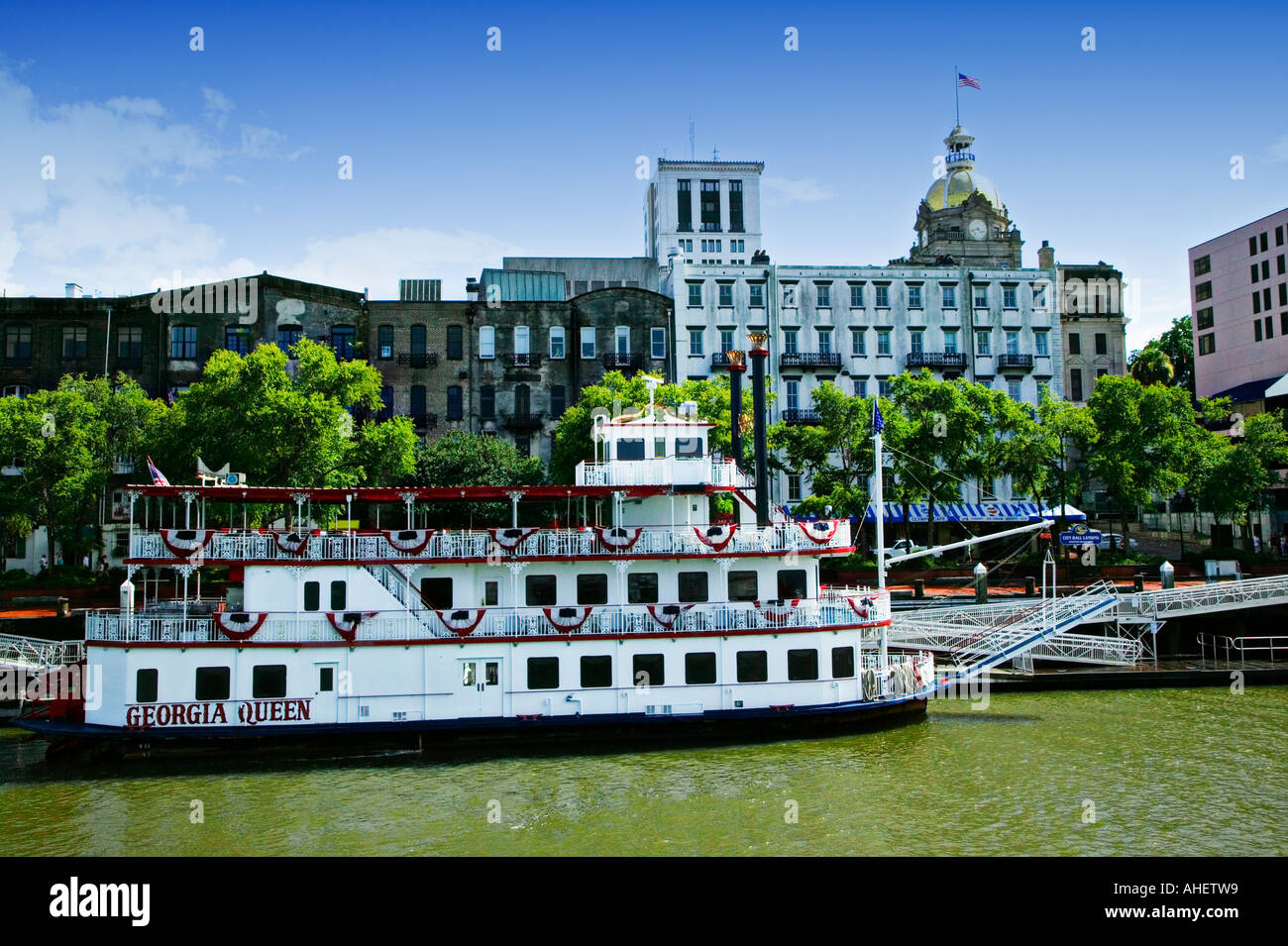 Georgia Queen in Savannah Georgia port city hall docking Stock Photo ...