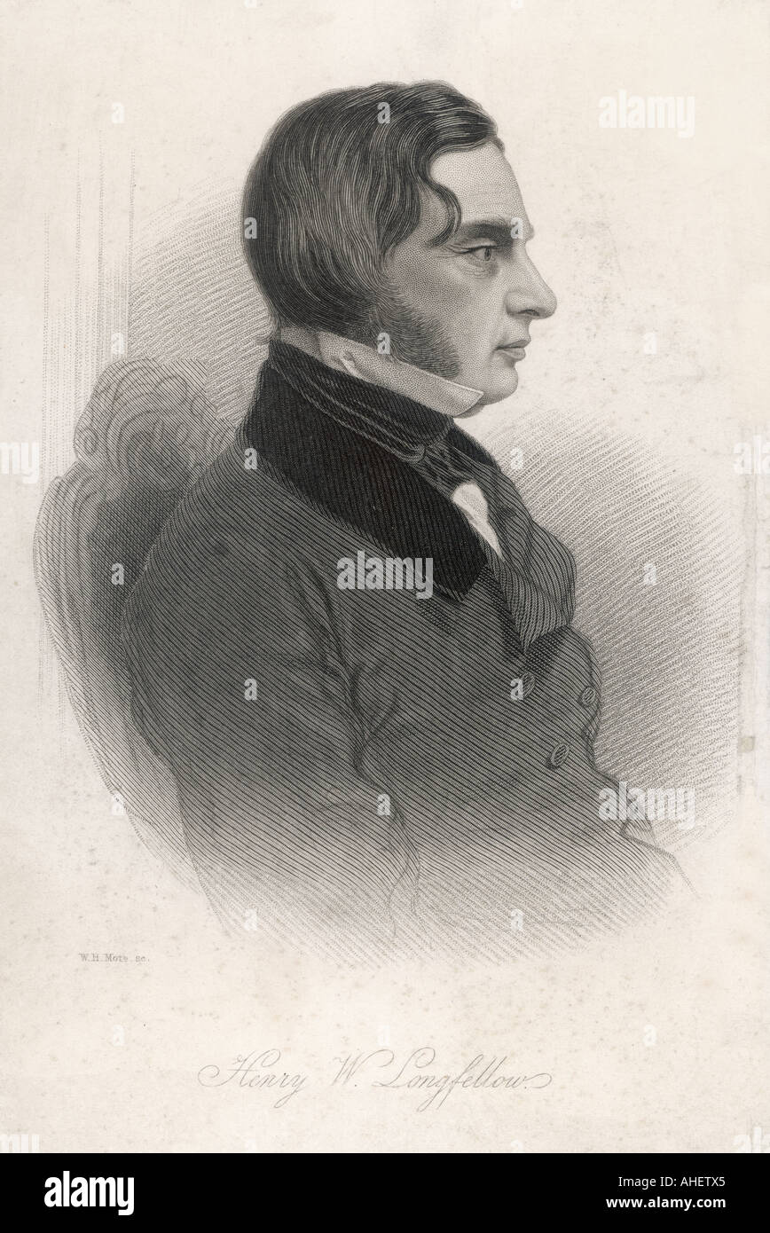 Ships in profile hi-res stock photography and images - Alamy