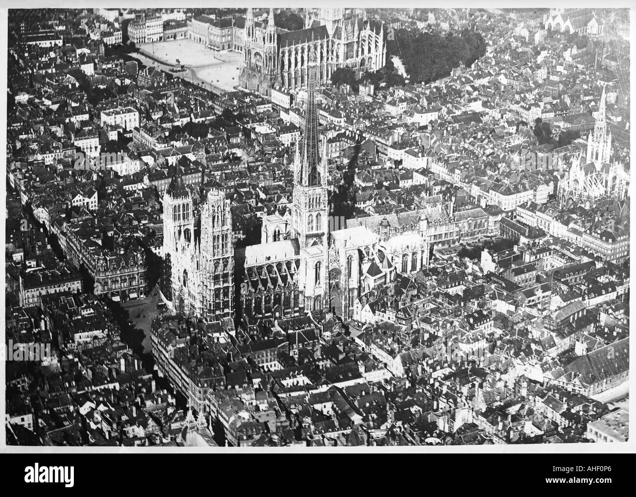 Rouen from the air hi-res stock photography and images - Alamy